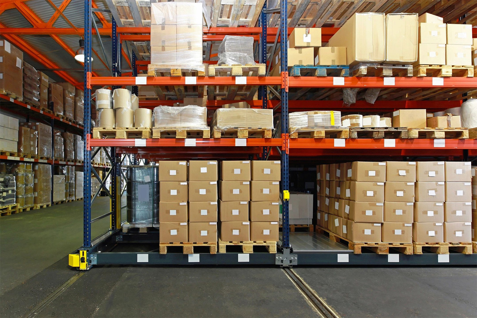Pallet Rack Shelving – Maximize Space, Minimize Clutter